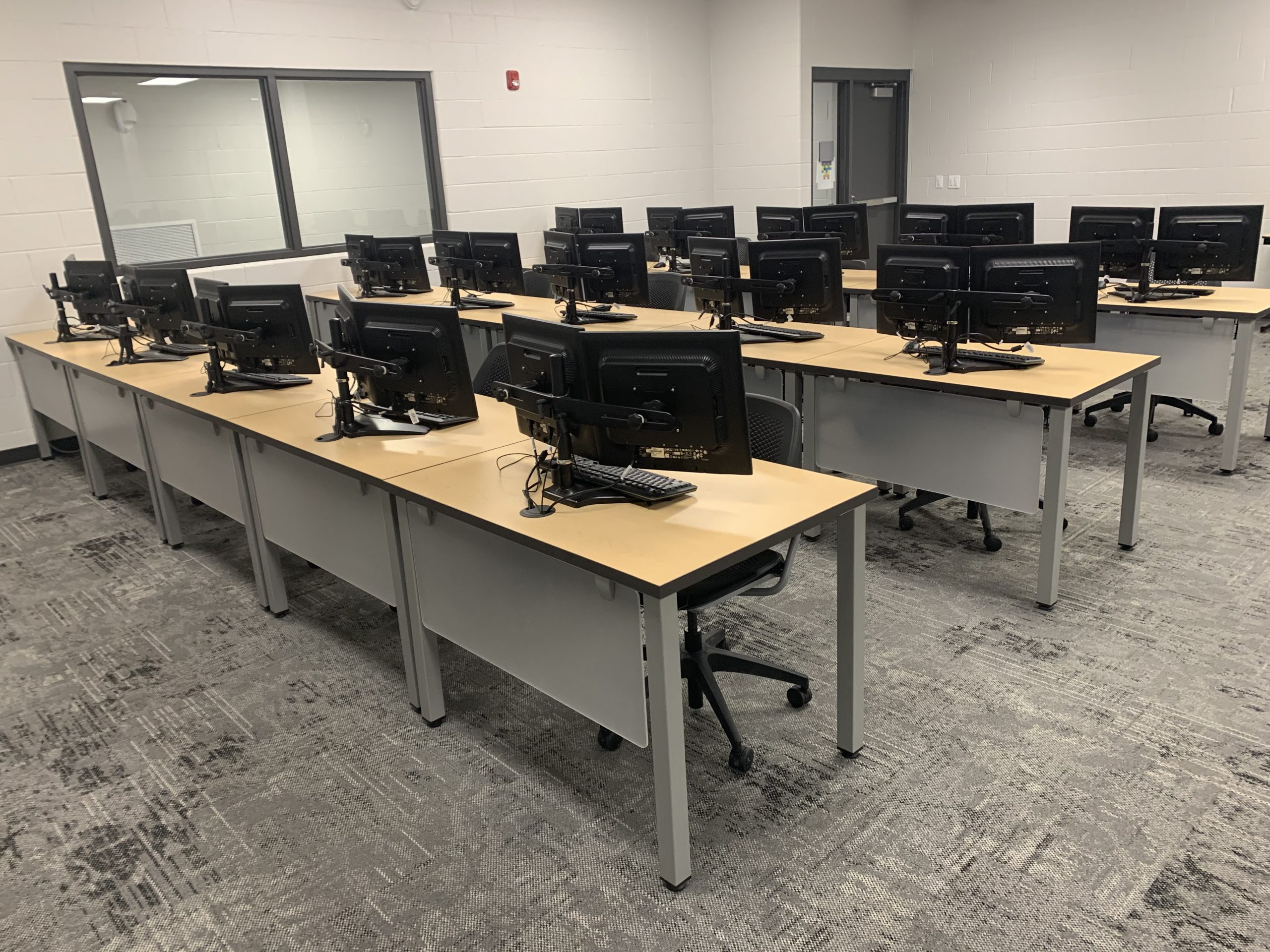 Kirkwood Washington Hall Computer Lab - Welter Storage